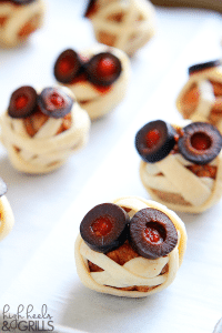 Meatball Mummies - Easy Halloween Appetizer | High Heels and Grills